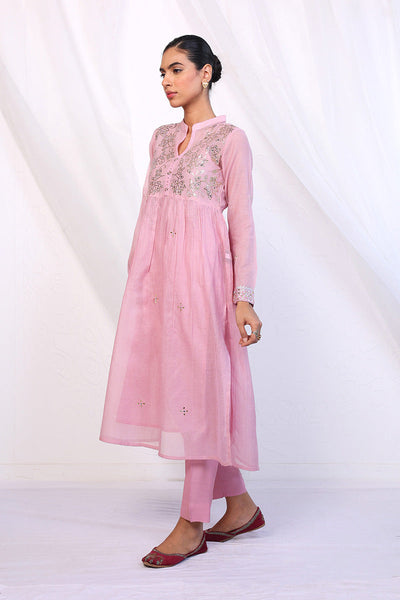 Nigar Suit – Generation International