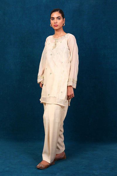 Nigar Suit – Generation International