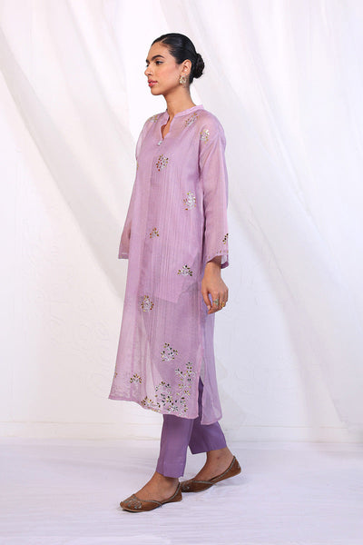 Nigar Suit – Generation International