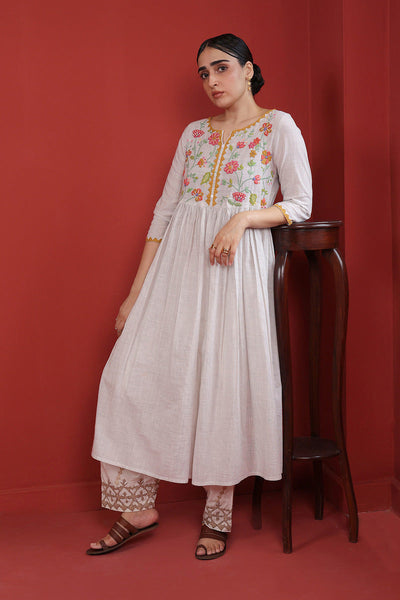 Art of Ralli Applique – Generation International