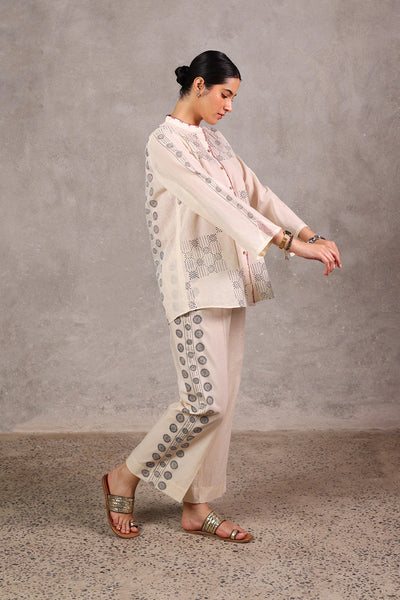 Chambeli Block-Tale Co-Ord Set – Generation International