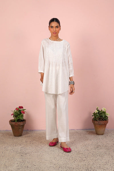 Classic Trousers – Generation International