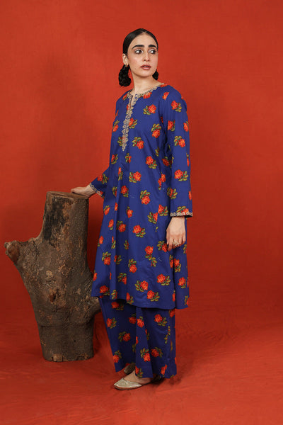 Russian Roses 2 Piece Set – Generation International