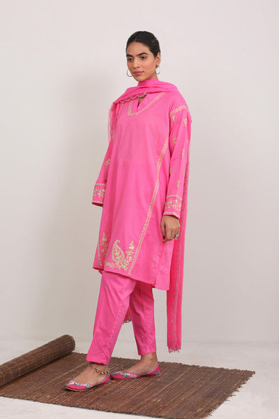 Mehtaab Suit – Generation International